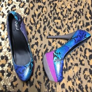 Qupid Shoes | Neon Blue Platform Heels Size 9 | Poshmark